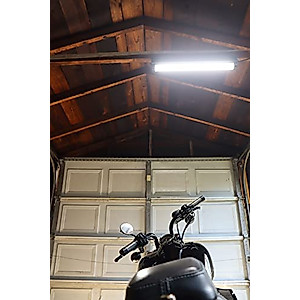 American Solutions AZ9002 LED 4FT Linear Vaportight Indoor/Outdoor Cool White IP65/IP66 Fixture