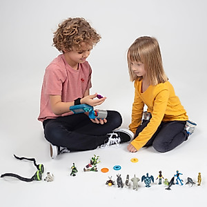 Wild Kratts 22-Pack Action Figure Set - Officially Licensed, Includes 3" Chris & Martin Kratt, Creature Figurines & Discs - Ages 3+