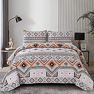 Luxudecor Boho Quilt Set Queen, Aztec Geometric Bedding Bedspreads, Reversible Microfiber Light Grey Quilt Coverlet Sets for All Seasons 96"x90"