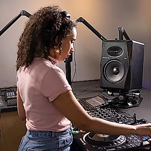 Pioneer DJ VM-70 6.5-inch Active Monitor Speaker - Black