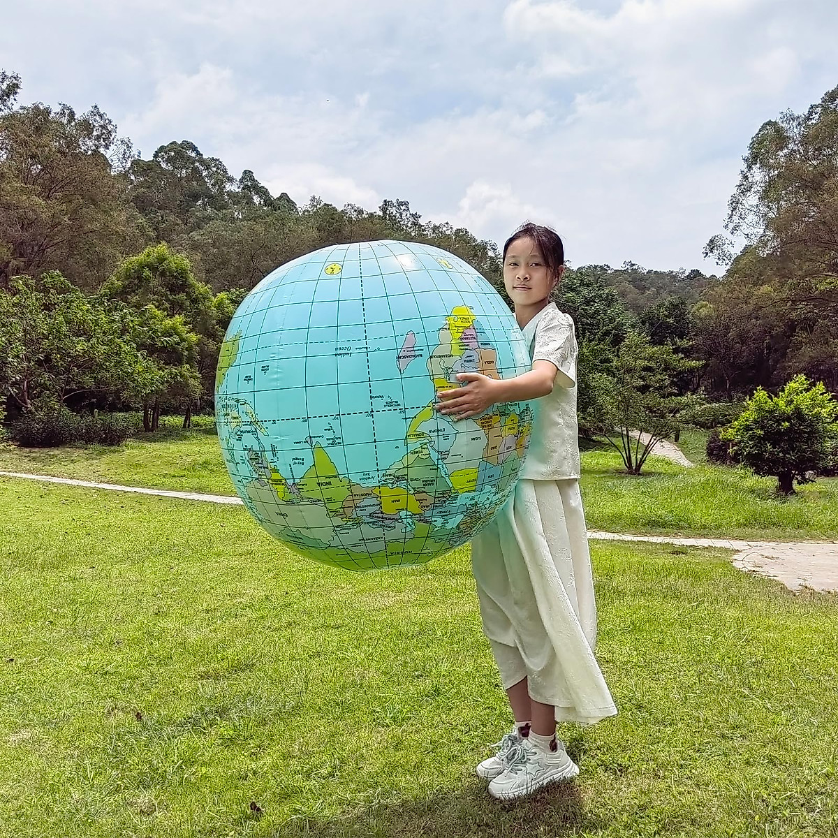 Keesoon-36 Inch Giant Geographic Globe, Inflatable Globe, PVC Educational Game World Map Globe, Diameter 90cm