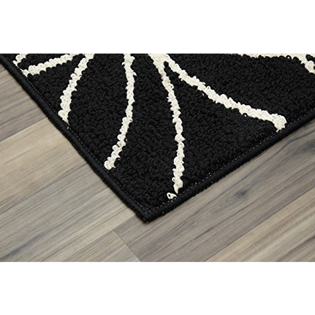 Garland Rug Grand Floral Area Rug, 30 x 46, Black/Ivory