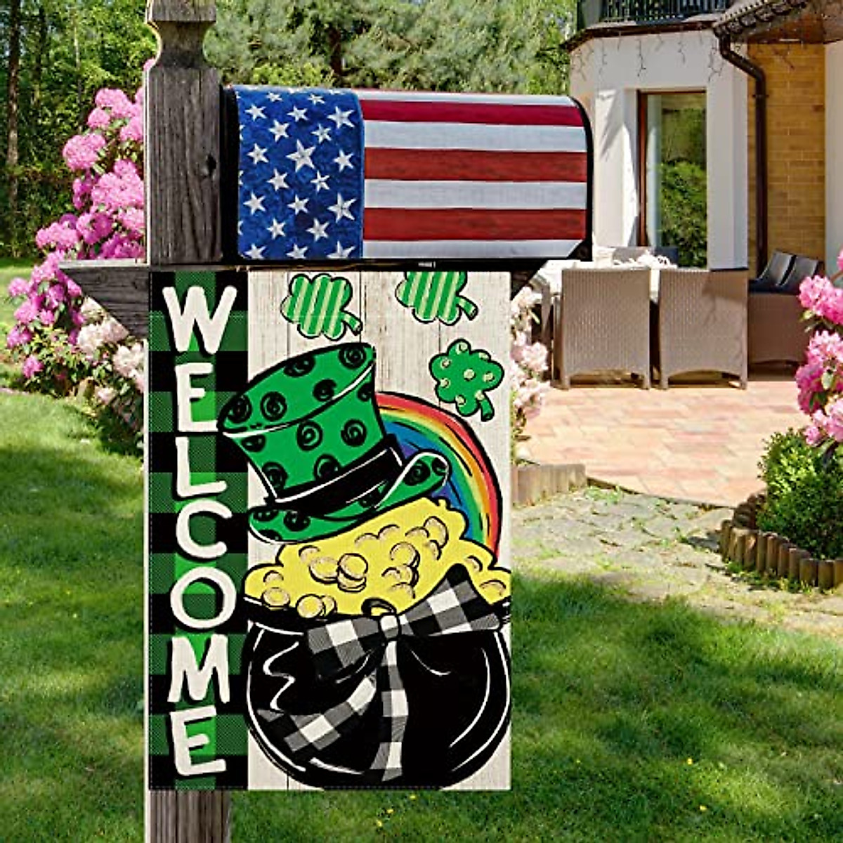 CMEGKE St.Patrick's Day Garden Flag, St Patrick's Day Welcome Gold Coin Pot Garden Flag, Spring Summer Garden Flag Rustic Vertical Double Sided Burlap ST Patricks Day Gold Coin Rainbow Holiday Party Farmhouse Yard Home Outside Decor 12.5 x 18 In