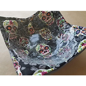 Sugar Skull Microwave Bowl Cozy Día de Muertos Reversible Microwaveable Pot Holder Day of the Dead Bowl Holder Day of the Dead Kitchen Linens Skull Home Decor Gifts Under 10 Halloween Hostess Gift