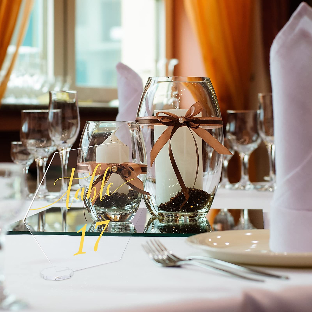 30 Pcs Gold Acrylic Wedding Table Numbers with Stand Printed Clear Acrylic Table Number Stand Table Number Signs for Wedding Reception Event Party Dining Room(Hexagonal)