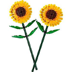 LEGO Sunflowers - Building Toy for Kids, Girls and Boys Ages 8+ - Artificial Sunflowers for Home Decor and Display - Gift for Her and Him - 40524