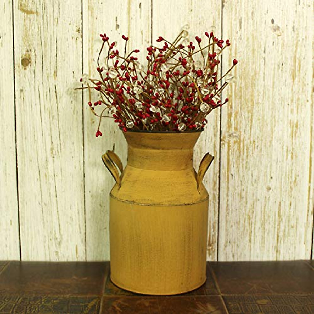 CVHOMEDECO. Galvanized Metal Milk Can, Old Rustic Primitives Jug Vase for Home and Garden Décor. Rusty