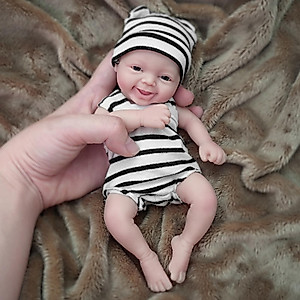 Miaio Reborn Baby Doll 7 Inch Silicone Doll Girl Mini Realistic Newborn Baby Dolls Silicone Full Body Stress Relief Hand Made (1 Doll+2 Sets Clothes)