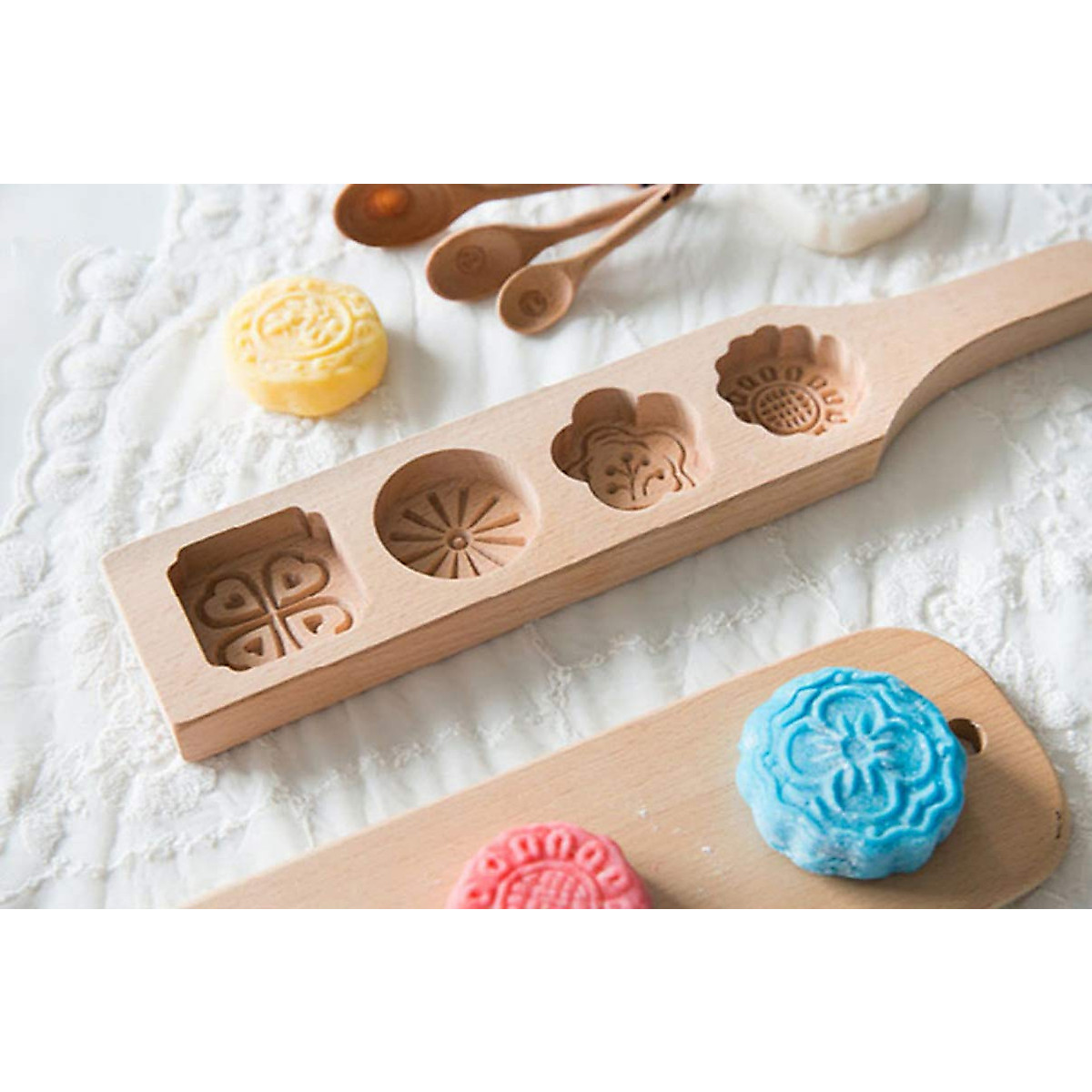 K JINGKELAI MoonCake Mold Chinese Traditional Mid-autumn Festival Moon Cake Mold 4 Flowers Wooden Handmade Baking Mold for Muffin Mooncake Cookie Biscuit Chocolate Pumpkin Pie