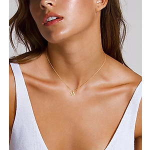 Foxgirl Gold Initial Necklaces for Women, Dainty Gold Letter Necklace Tiny A-Z Pendant Choker Necklace Trendy Cute Personalized Monogram Name Necklace Gold Jewelry Necklace for Women Gift