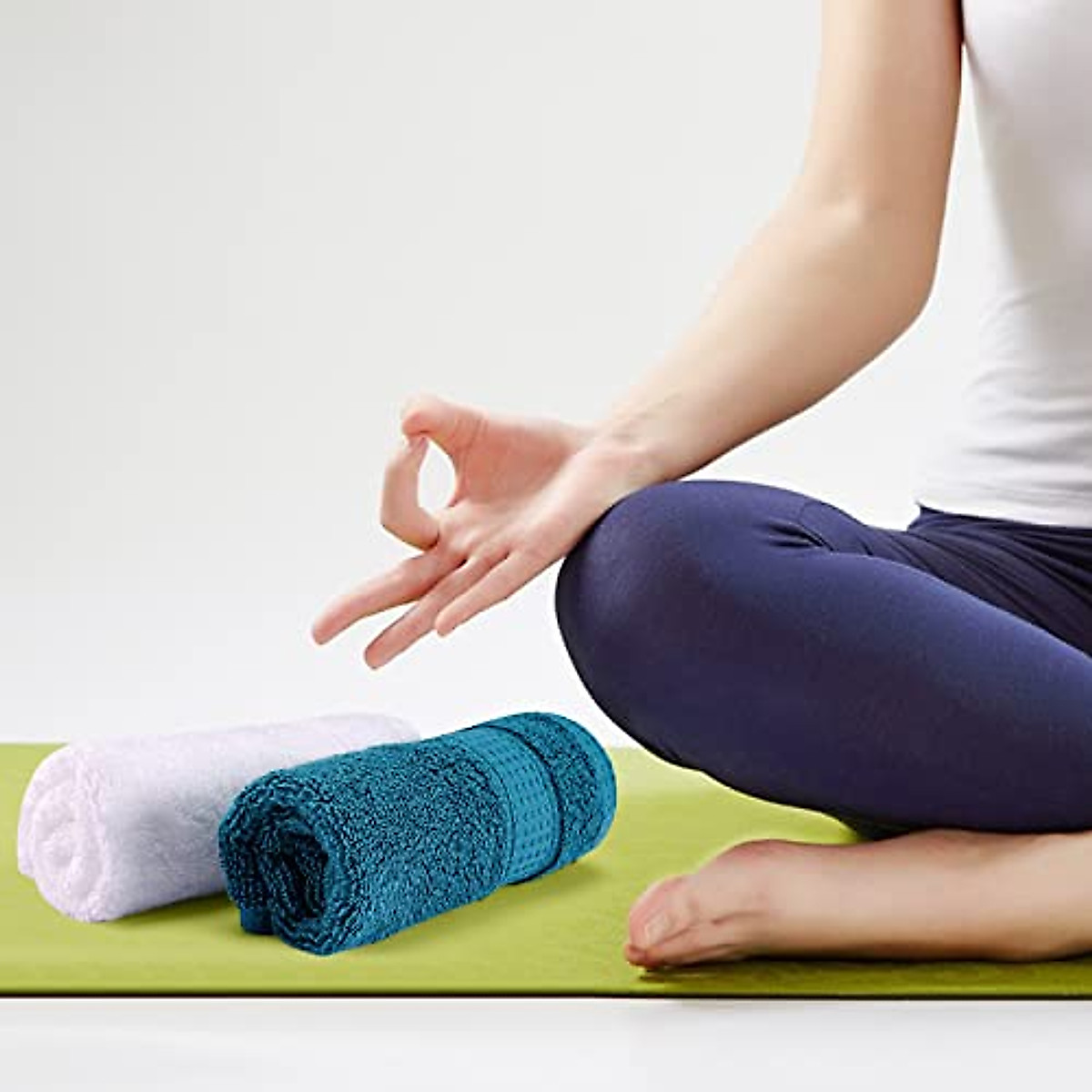 Wash Clothes for Bathroom - Cotton Face Towels Washcloths Bulk for Men or Women, 12 Pack Ultra Soft Bath Towels Set, Absorbent Hotel-Spa-Kitchen Multi-Purpose Face Cloth, Bath Wash Rags