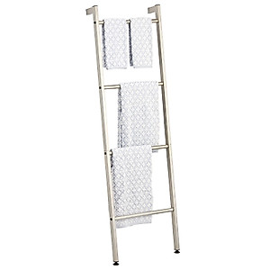 mDesign Metal Leaning Blanket and Towel Ladder - Blanket Ladder for Bedroom and Towel Ladder for Bathroom - Throw/Quilt Display Holder Rack - Nursery Wall Ladder - Blanket Ladder Decor - Satin