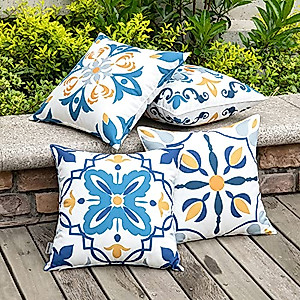 MIULEE Outdoor Waterproof Throw Pillow Covers Set of 4 Fall Boho Floral Pattern Farmhouse Luxury Decorative Square Pillowcases for Chair Patio Garden Couch Tent Balcony Sofa 18x18 Inch Blue
