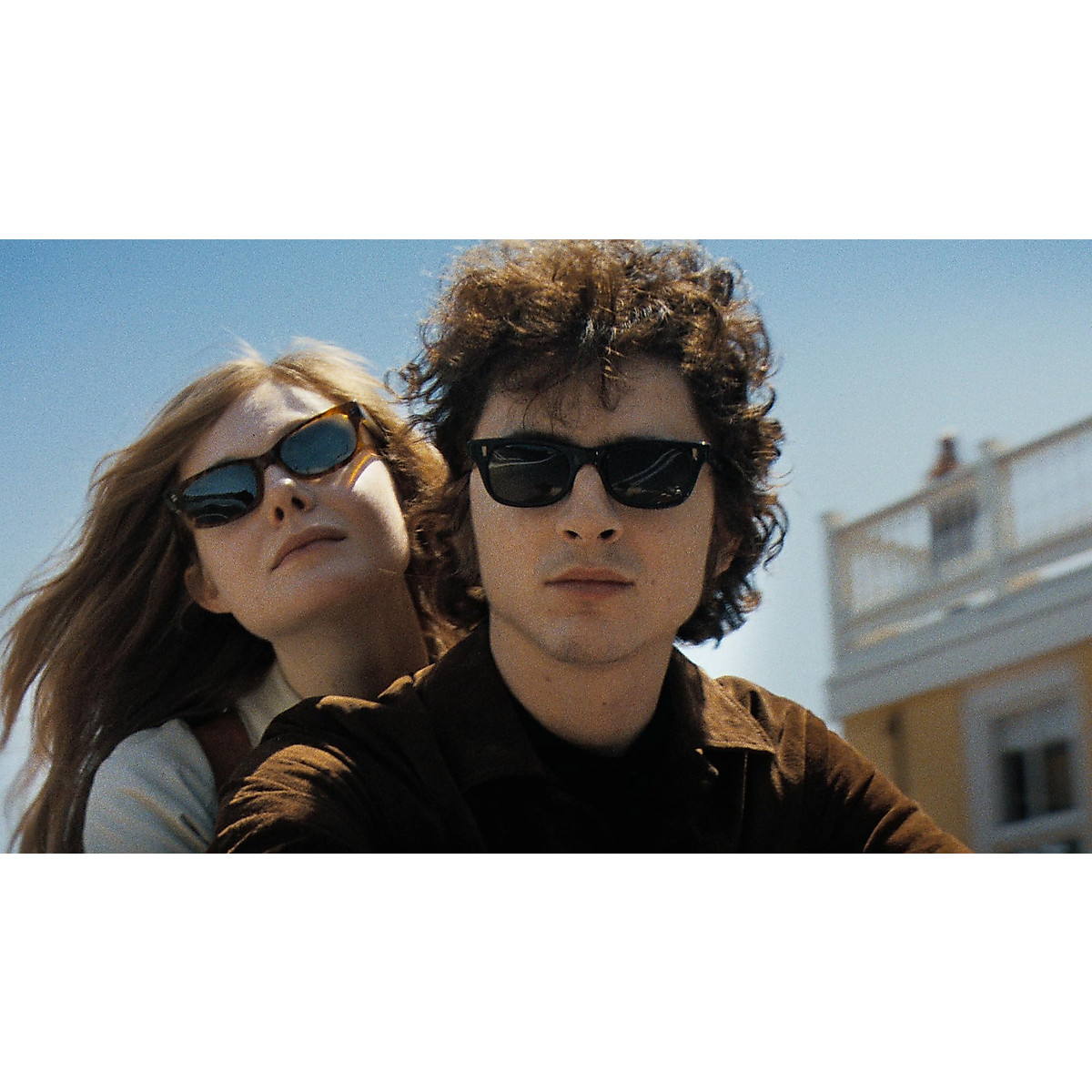 A Complete Unknown - Blu-ray + Digital