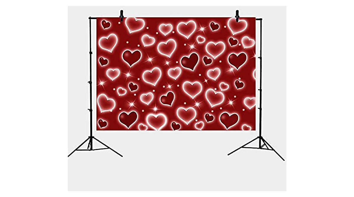 DYANG Red Heart Backdrop for Birthdays & Parties | Vibrant Photos
