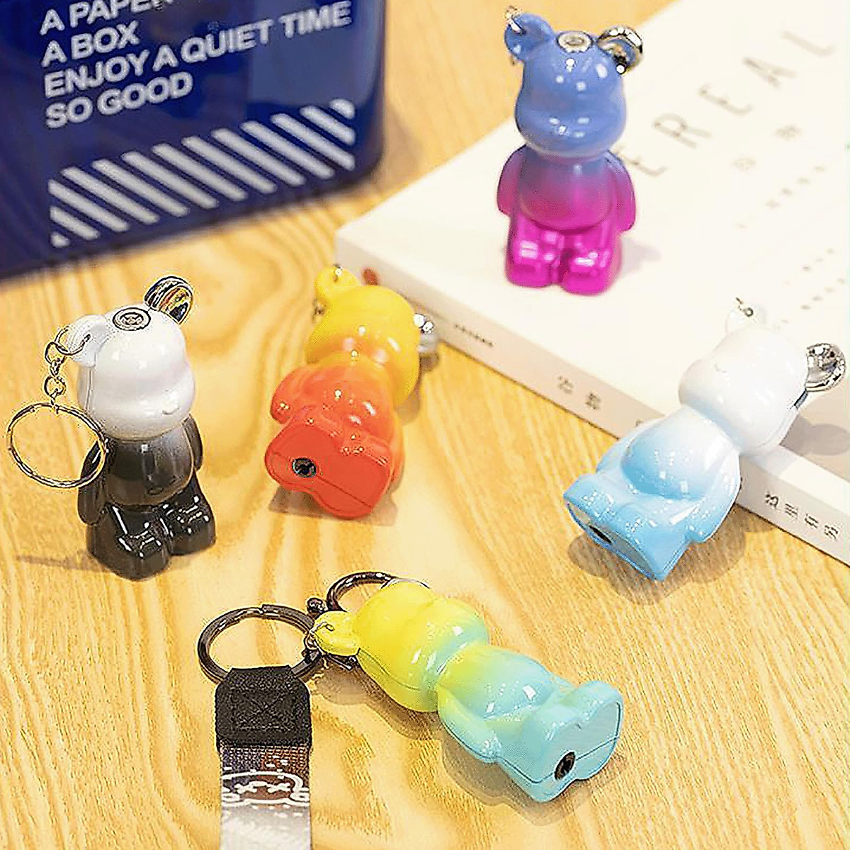 SIMBAE Cute Accessories, Bear Acrylic Metal Cool Keychains Lighter, Pink Torch Lighters Butane Refillable, Unique Gifts for Men Birthday Candles (No Gas) (blx-lanzi)