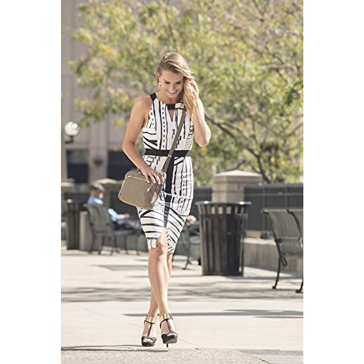 Travelon Anti-Theft Tailored East/West Organizer Chrossbody