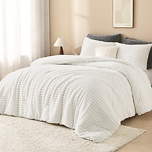 Andency Fluffy King Size Comforter Set, Super Soft White Comforter King Size, Winter Warm Fleece Faux Fur Bedding Set, Luxury Plush Fuzzy Bed Set 3 Pieces (1 Shaggy Comforter, 2 Pillowcases)