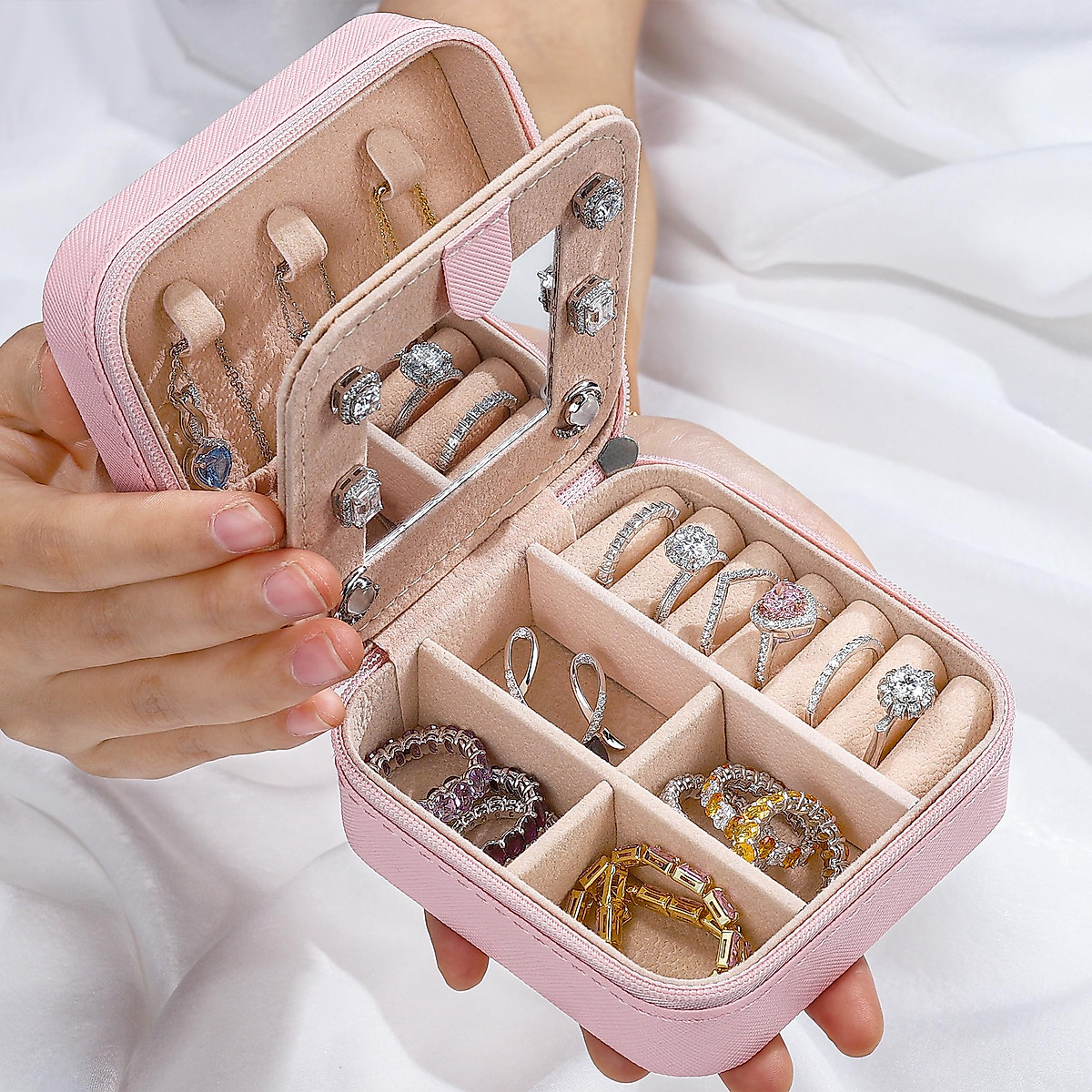 Parima Unicorn Gifts for Women - Unicorn Gift for 4-16 Year Old Girl |Christmas Birthday for Daughter Granddaughter Niece | Teenage Gift Idea | Cute Travel Jewelry Case Box - Letter K, Pink