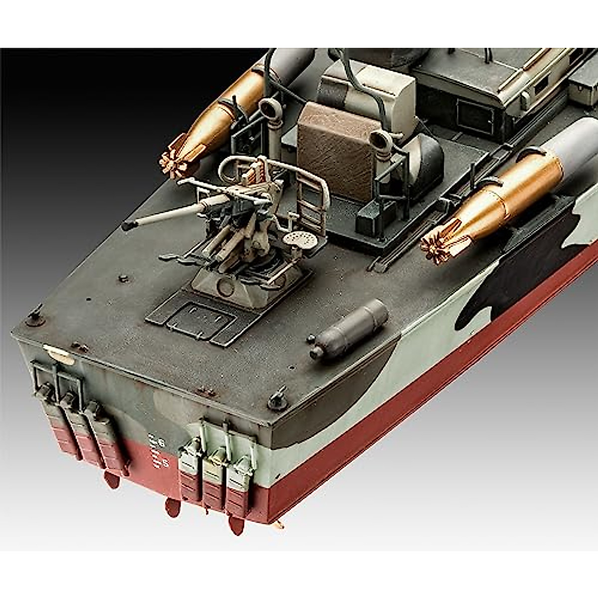 Revell RV05165 1:72 - Patrol Torpedo Boat PT-588/PT-57 Plastic Model kit