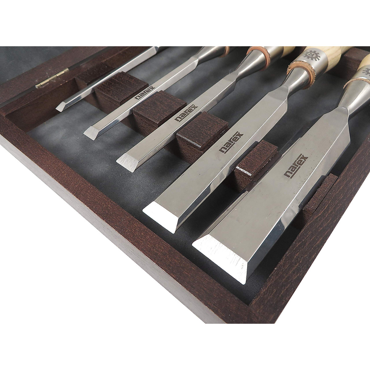 Narex 853600 5 Piece Boxed Set of Richter Extra Bevel Edge Chisel (1/4, 3/8, 1/2, 3/4 and 1 inch) Cryogenic Treated Cr-V Steel Hardened to HRc 62 Ergonomic Ash Handles Stainless Steel Ferrules
