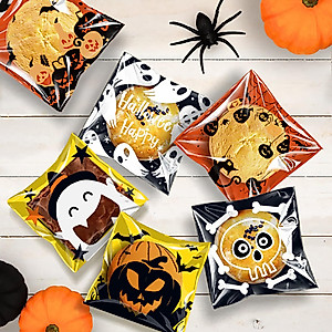YVPSI 300pcs Halloween Treat Bags self Adhesive Candy Bag Halloween Cellophane Cookie Bags Halloween Goody Bags Snacks Gift Bags for Kids Halloween Candy Party Favors