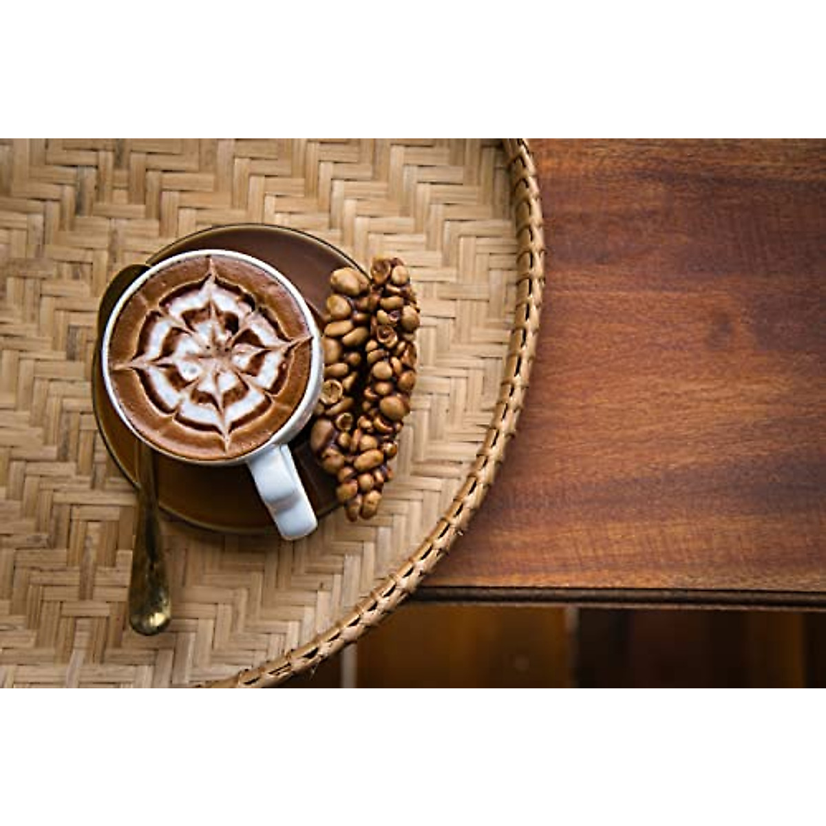 Isla's Creations Round Rattan Serving Tray – Woven Rattan Decorative Tray with Handles – Multipurpose Trays for Eating, Storage, Serving Breakfast, Tea, Snacks – Boho Modern Rattan Tray, 30 x 5 cm