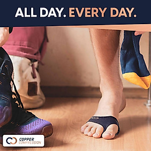 Copper Compression Metatarsal Pads for Women & Men - Orthopedic Ball of Foot Pain Relief Braces - Gel Cushions for Calluses, Bunions, Corns, Morton Neuromas - Fits Heels, Dress Shoes - S/M