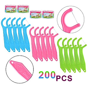 FAMILIFE Kid's Dental Floss Picks Without Fluoride, 4 Travel Handy Cases Unflavored Flosser 120 Picks and 4 Travel Cases 200 Picks Animal Pattern