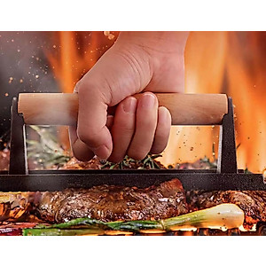 Kitchen Tools Heavy Duty Cast Iron Grill Press Burger Press Bacon Press Barbecue Press Meat Press Burger Smasher Griddle Press Round Flat Press with Anti Scalding Wooden Handle (5.7")