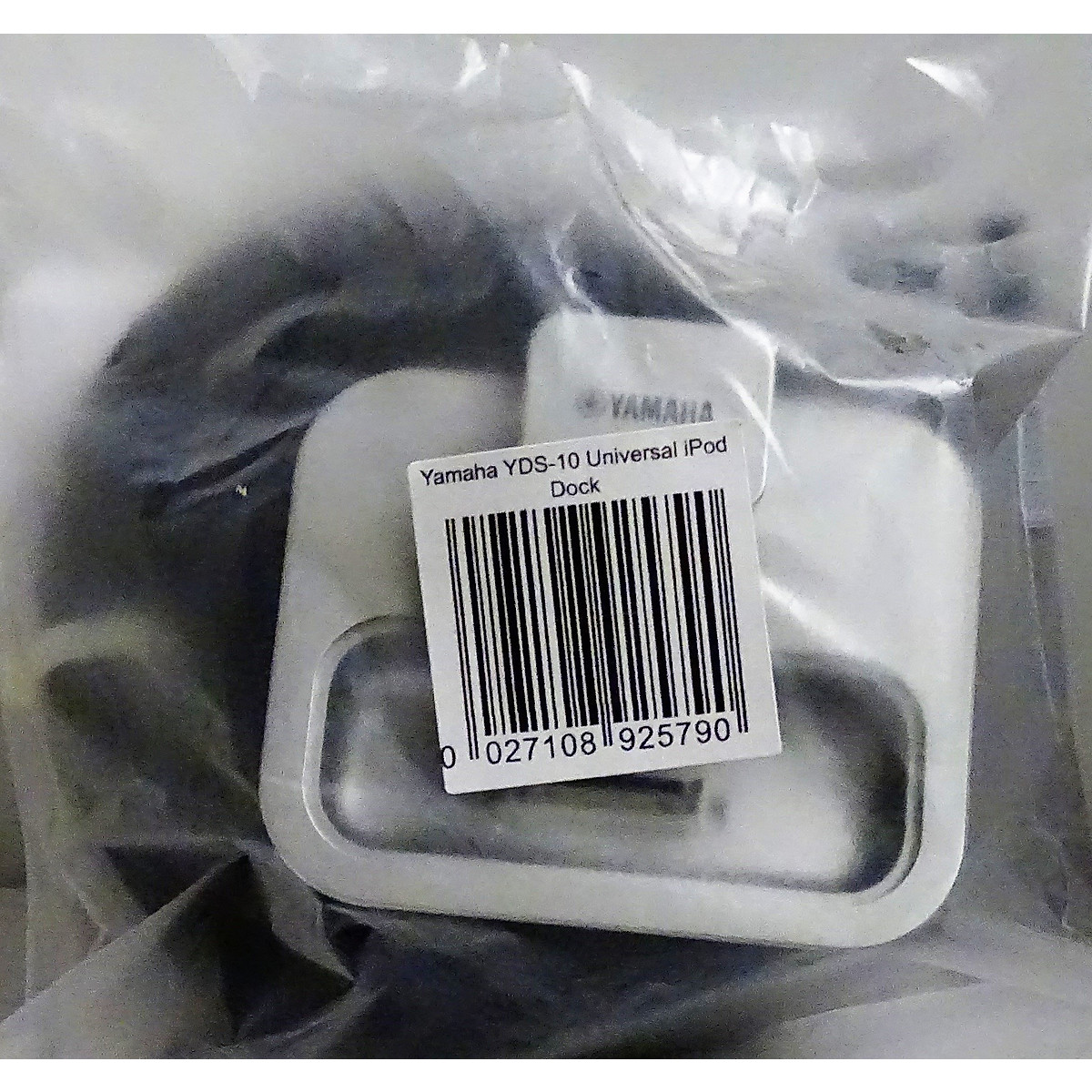 Yamaha YDS-10 Universal iPod Dock for Select Yamaha Home Theater Receivers