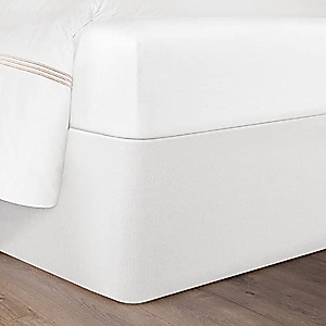 Standard Textile Circa Bed Wrap, Modern Bed Skirt Alternative with Bamboo Core, White, Queen