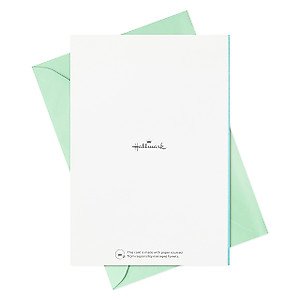 Hallmark Graduation Cards Assortment for Her, She Believed She Could (16 Cards and Envelopes, 4 Designs)