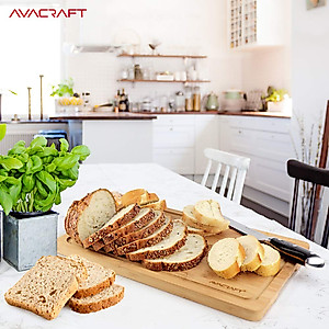 AVACRAFT Bread Knife, High Carbon German 1.4116 Stainless Steel Serrated Knife, Cake Knife, Cake Slicer, Ergonomic Wood Handle, Razor Sharp, 8 inch with Custom Storage Cover