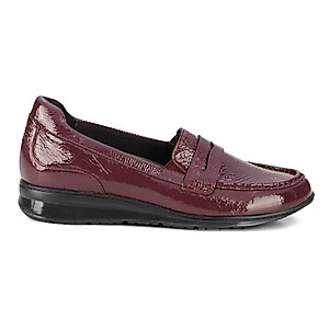 Ros Hommerson Women's DANNON Comfortable & Supportive Penny Loafer Berry Crinkle Patent 7.5 US X-Wide (WW 2E)