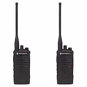 Motorola RDU4100 12.5kHz 4 Watt 10-Channel Business Two-Way Radio 2-Pack Bundle