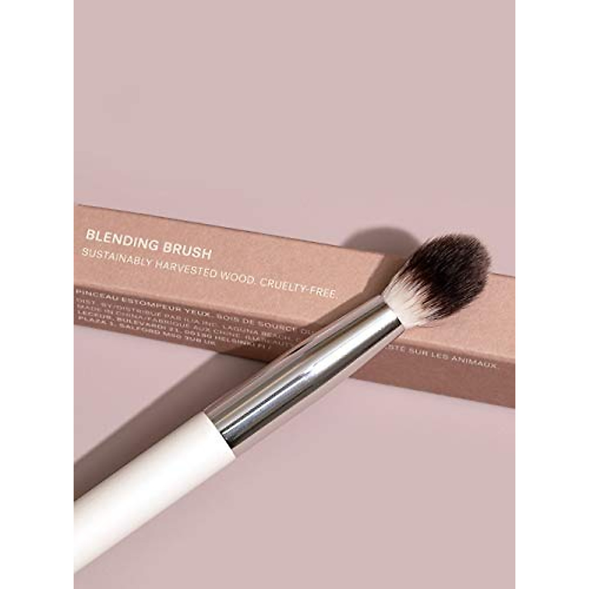 ILIA - Blending Brush | Non-Toxic, Vegan, Cruelty-Free, Clean Makeup
