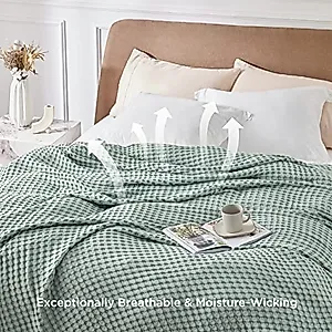 Bedsure Cooling Bamboo Waffle Queen Size Blanket - Soft, Lightweight and Breathable Full Blankets for Hot Sleepers, Luxury Cotton Throws for Bed, Couch and Sofa, Sage Green 90x90Inches