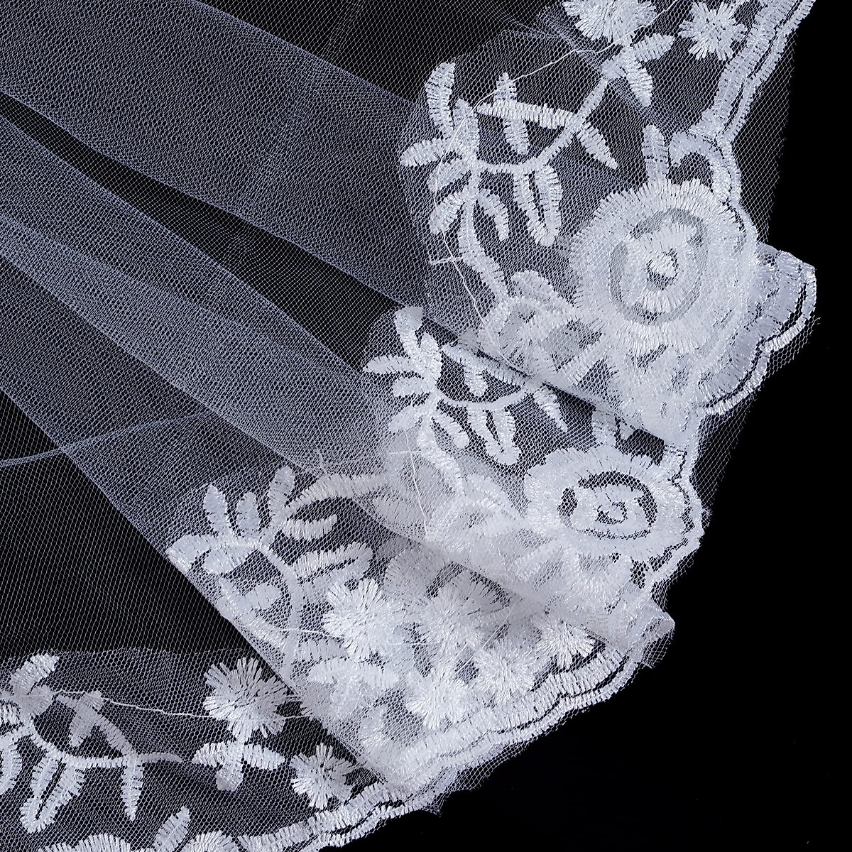 jiebor White Lace Veil Bridal Wedding Veils Halloween Veil for Women Brides Wedding Bridal Shower