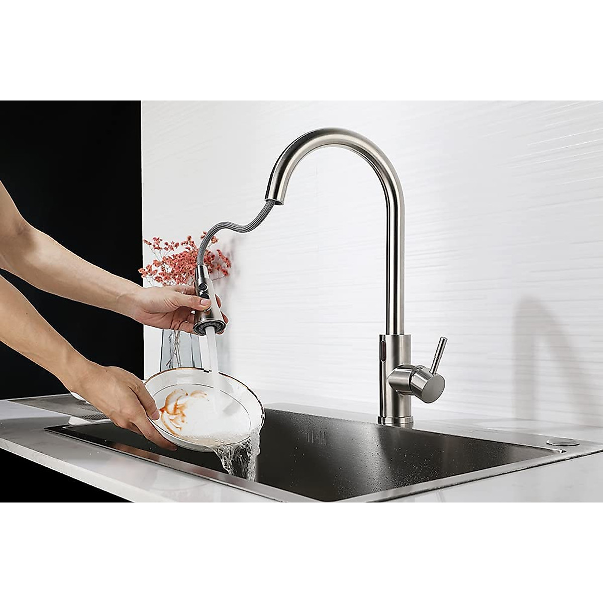 Touchless Kitchen Faucet Pull Down Kitchen Sink Faucets, Single Level Stainless Steel Kitchen Brushed Nickel Faucets with Pull Out Sprayer Two Water Modes