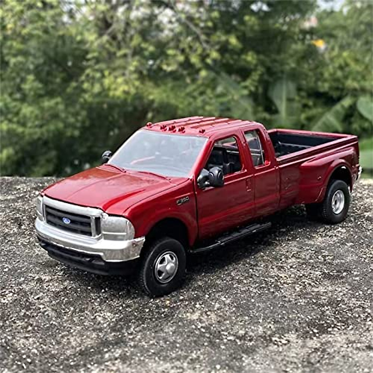 2019 F-350 Dually, Ruby Red and Stone Gray - Greenlight 46070/48 - 1/32 Scale Diecast Model Toy Car