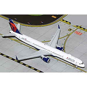 GeminiJets GJDAL2098 Delta Air Lines Boeing 757-300 N590NW; Scale 1:400