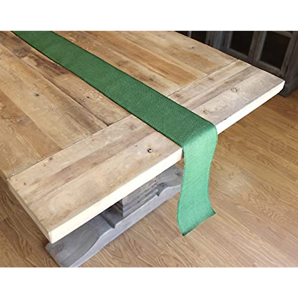 CleverDelights 6" Green Burlap Roll - Finished Edges - 10 Yards - Jute Burlap Fabric