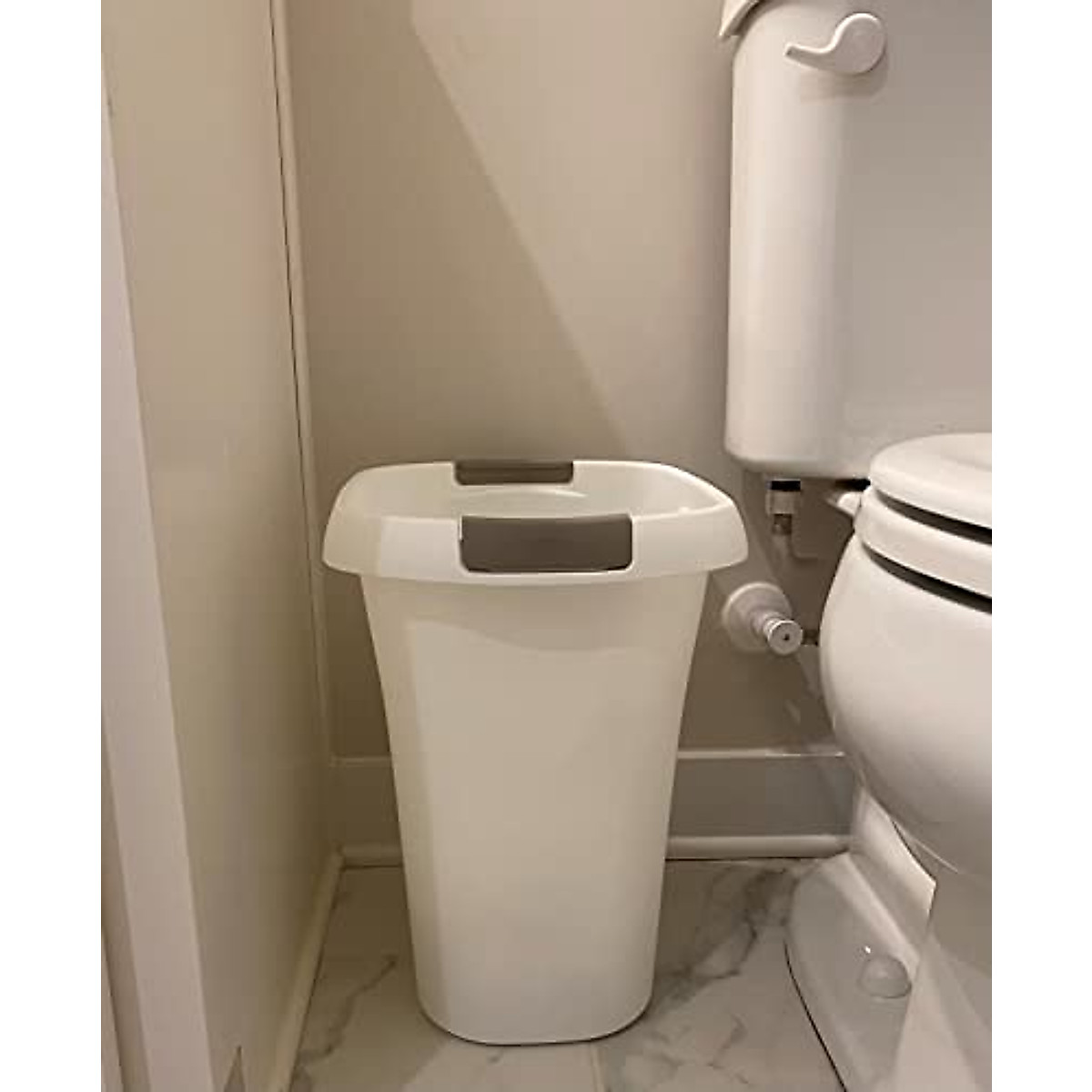 Rubbermaid Open Top White ,Plastic, Waste Basket, 5.3 Gallon Trash Can, for Kitchen Home Office Use