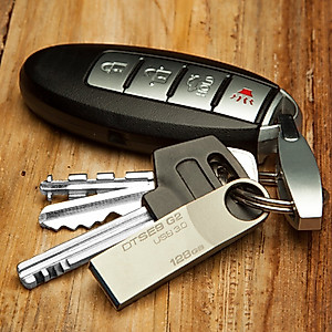 Kingston Digital 128GB Data Traveler SE9 G2 USB 3.0 (DTSE9G2/128GB)