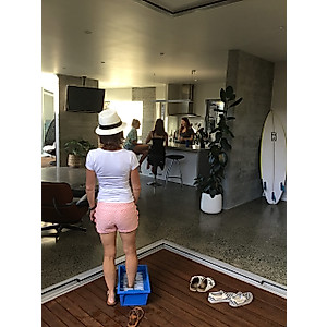 SWABBO Footwasher, Beach Essentials for Washing Feet Outdoors, Portable Pool Foot Bath, Keep Sand and Dirt Out of The House, Portable and Durable, for Beach, Poolside, Camping