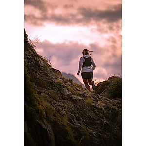 Salomon Women's Standard Cargo Shorts, Black, 2XL