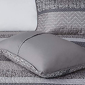 Madison Park Quilt Set Luxurious Jacquard Stripes Design - All Season, Coverlet Bedspread Lightweight Bedding Layer, Shams, Decorative Pillow, Full/Queen(90"x90"), Chevron Grey/Taupe 6 Piece