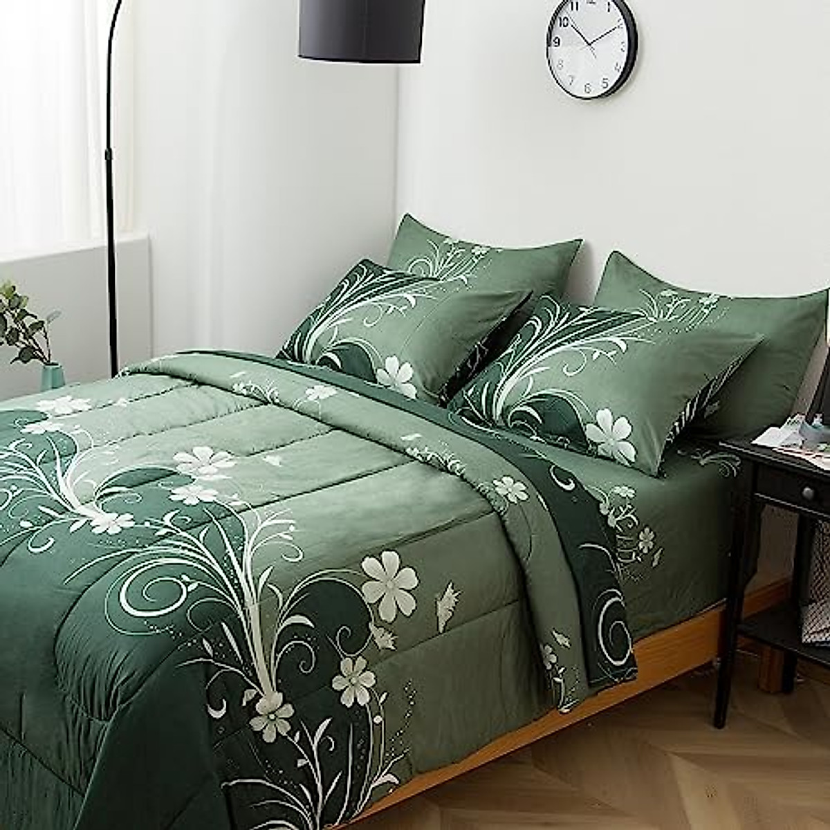 MUGINYU Botanical Comforter Set Queen Size,Dark Green with White Floral 7 Piece Bed in A Bag All Season Reversible Patchwork Bedding Set