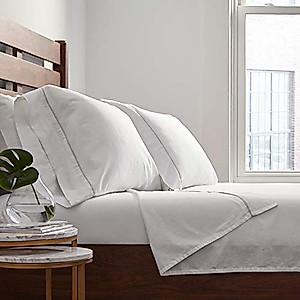 Amazon Brand – Rivet Contrast Hem Breathable Cotton Linen Bed Sheet Set, Queen, White / Vapor